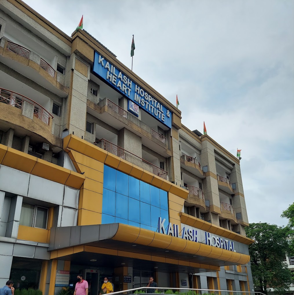 ETOSS demo at Kailash Hospital and Heart Institute, Noida, India on 14 ...